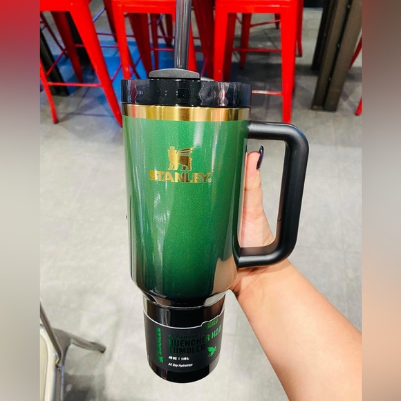 Stanley | Dining | Stanley Wicked Elphaba Emerald Green 4 Oz Tumbler ...